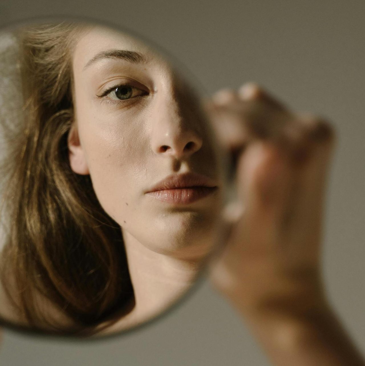 Câteva aspecte mai puțin cunoscute despre tenul gras - Academia VivaNatura